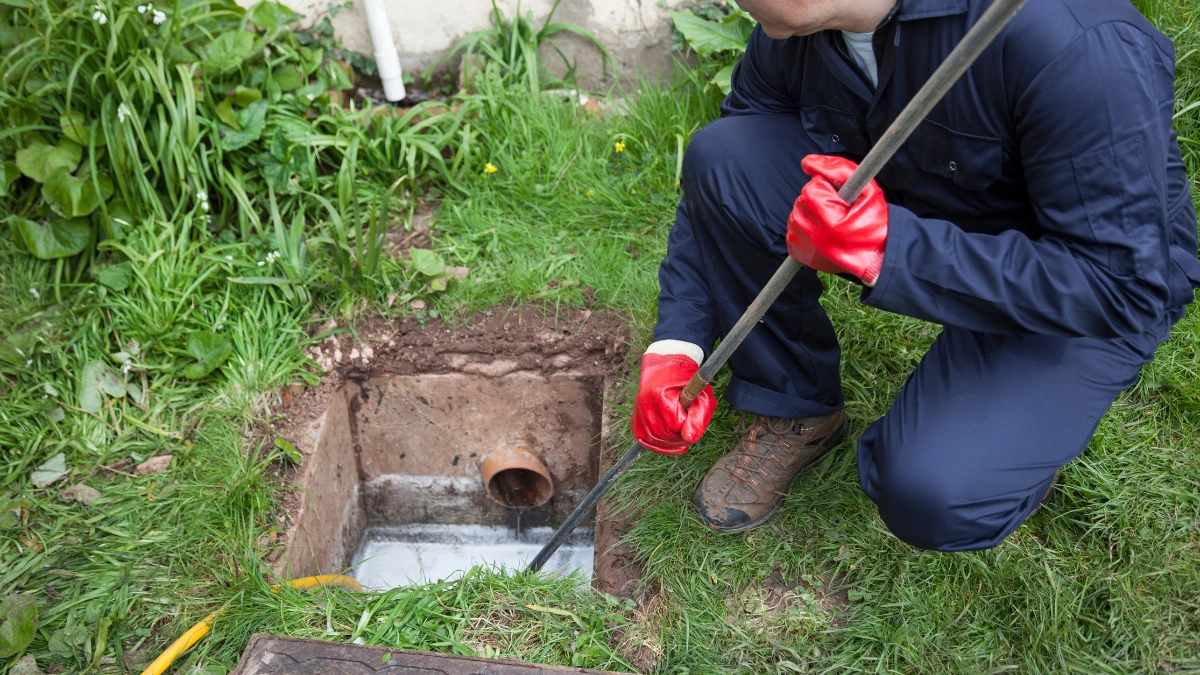 24/7 Emergency Drain Clearance | From £120 no VAT | Drains Croydon